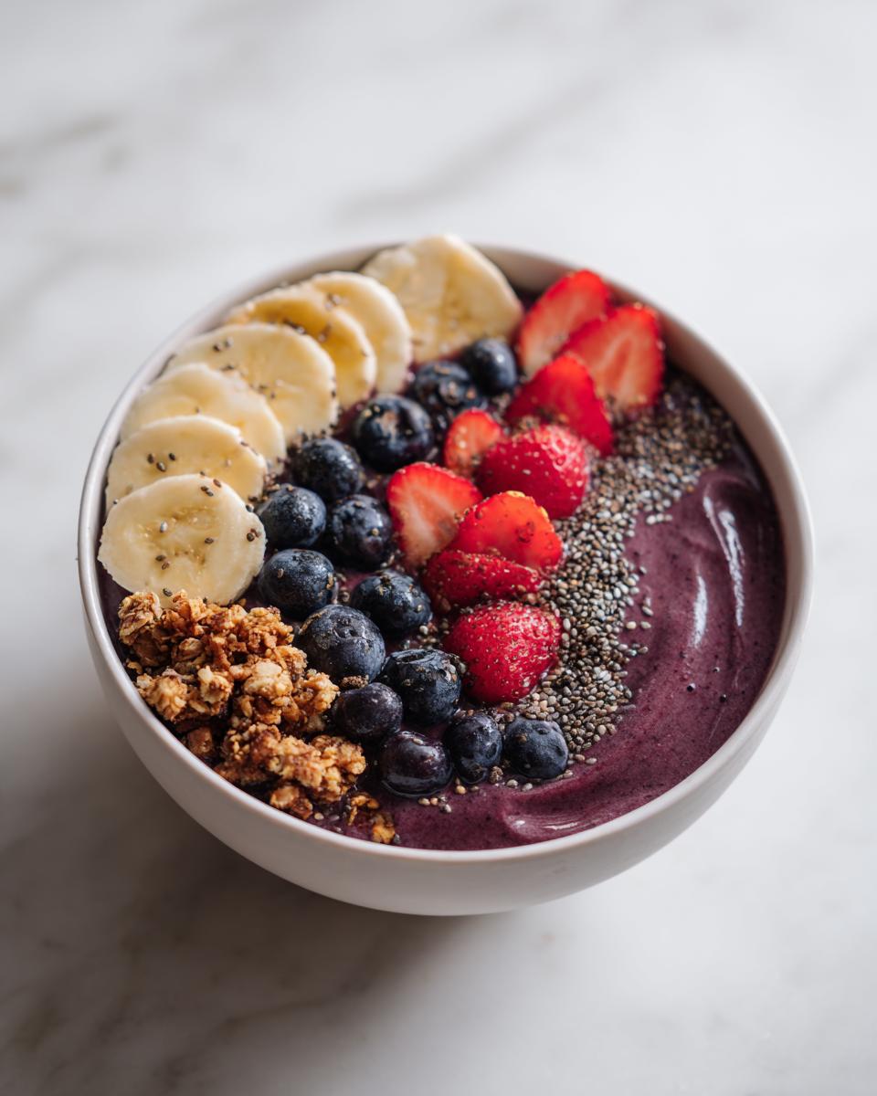 Amazing Acai Bowl: 1 Creamy, Healthy Treat